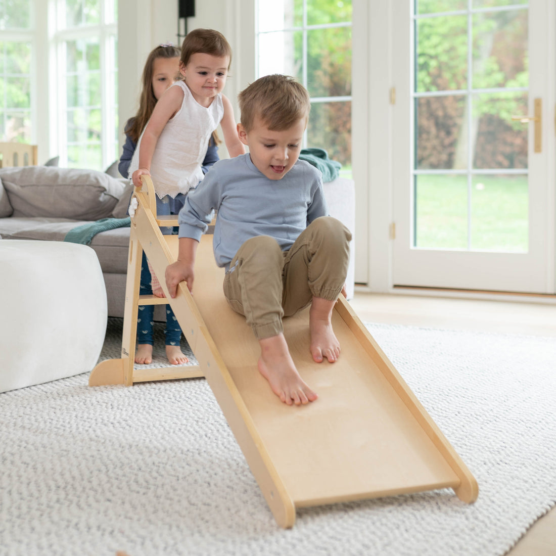 2-in-1 Folding Learn 'N Slide –dd Little Partners