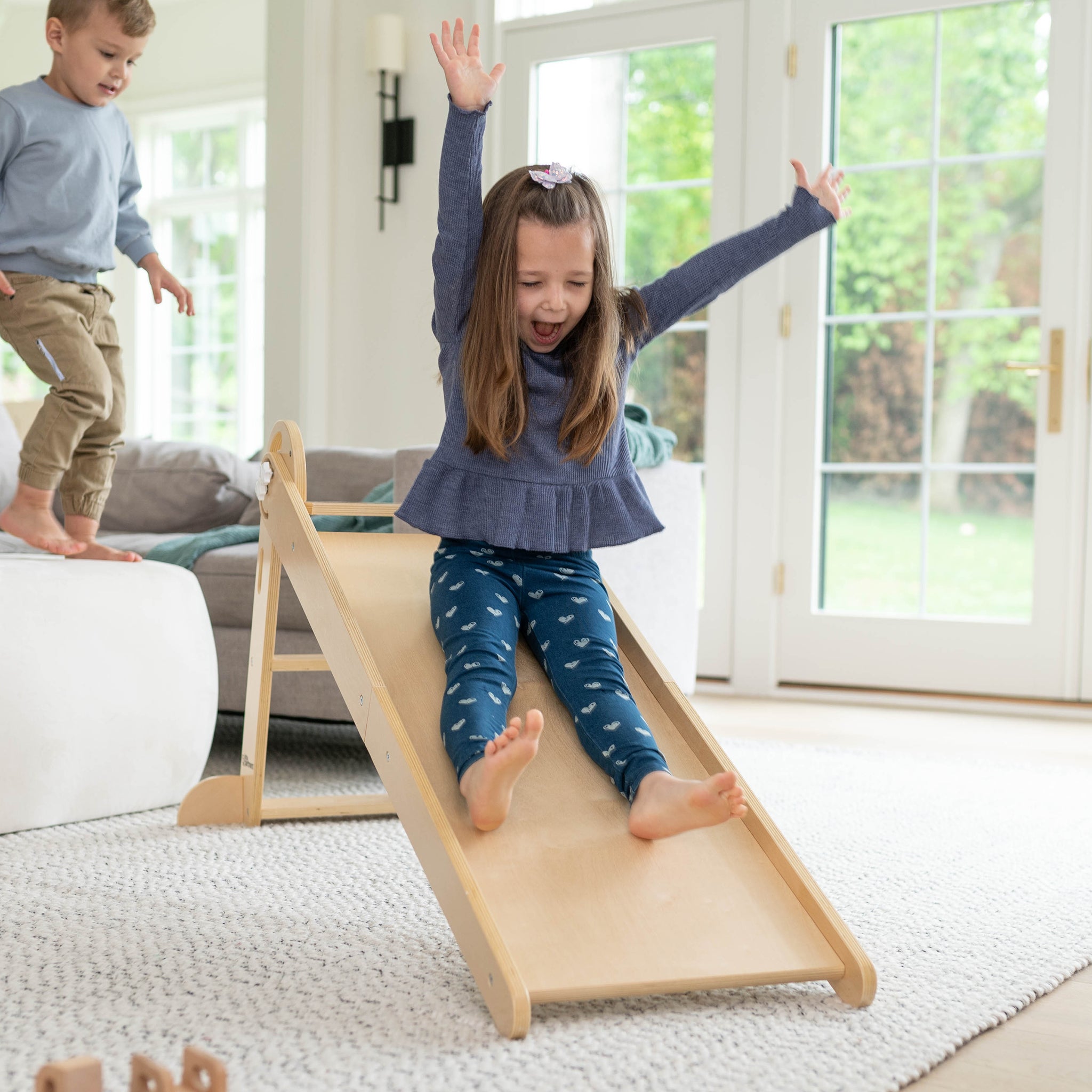2-in-1 Folding Learn 'N Slide –dd Little Partners